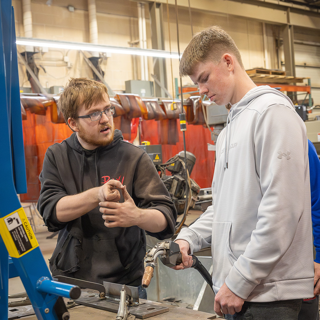 Students Explore Careers at Ridgewater Explore Event - Ridgewater College